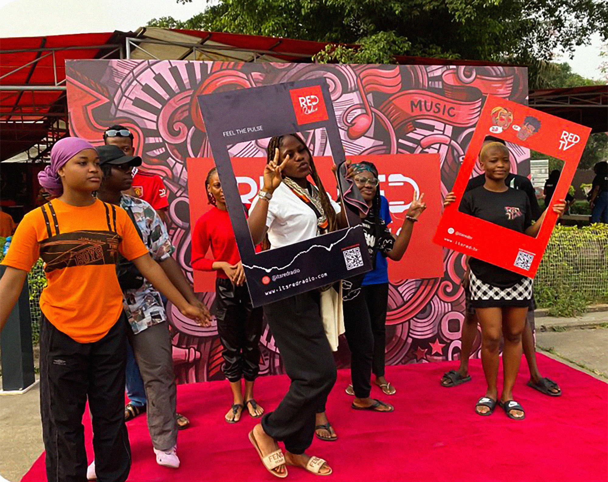 Traditional vs Digital Media in Lagos - Dialpay Solutions Limited (DSL)